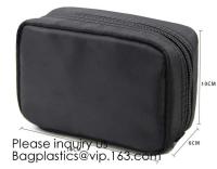 China Canvas Cosmetic Makeup Bag 9x3.9x5 inch with Gold Zipper Leather Handle Dopp Kit for sale