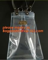 China Custom PVC Wine Tote Bag with Handles Promotional Gift Bag 750ml Capacity for sale