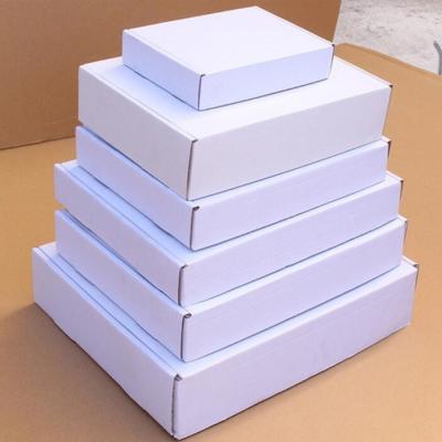 China Custom Luxury Paper Chocolate Gift Box Food Packaging with Brochure 4C Printing for sale