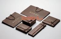 China Custom Recyclable Luxury Printed Paper Gift Carrier Shopping Bag with Logo 250gsm for sale