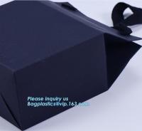 China Custom Paper Carrier Bags with Handles for Shopping Gift Packaging 300gsm Kraft for sale