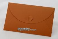 China Custom Printed Paper Carrier Bags with Logo 300gsm Art Paper for Shopping Gift Packaging for sale