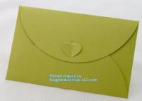 China Custom Printed Paper Carrier Bags with Logo 300gsm Art Paper for Shopping Gift Packaging for sale