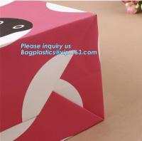 China Custom Printed Luxury Paper Gift Carrier Shopping Bag with Handles 250 gsm Art Paper for sale