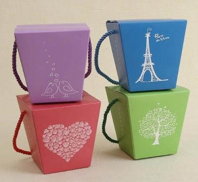 China Wholesale Transparent PVC Cake Box with Ribbon for Birthday Cake Packaging for sale