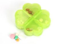 China Portable Foldable Travel Plastic Cup with Pill Case Random Color Creative Design for On the Go for sale