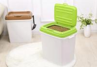 China PP Pet Food Storage Container Bucket 20L 27L 40L Airtight Dog Cat Food Bin with Lid for sale