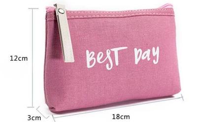 China Custom Canvas Cosmetic Pouch 35x40x15cm Eco Friendly Cotton Zipper Travel Bag for sale