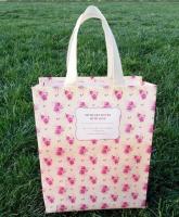 China 80gsm PP Non Woven Bag Eco Friendly Tote Bag with Custom Logo Free Samples for sale