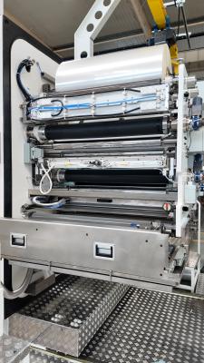 China Continuous Aluminum and Aluminum/Zinc Metallization with Capacitor Vacuum Metallizer for sale