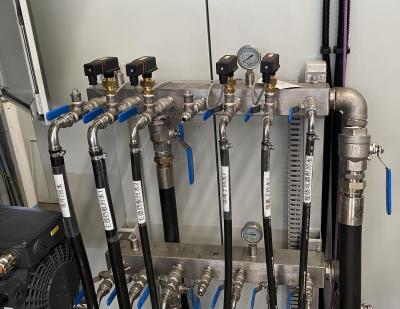 China Pvd Coating 25 Micro Vacuum Deposition Machine With PLC Core for sale