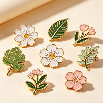 China Custom  Personalized Lapel Pin Flower Metal Gifts Souvenirs Hard / Soft Enamel Pin Custom for sale