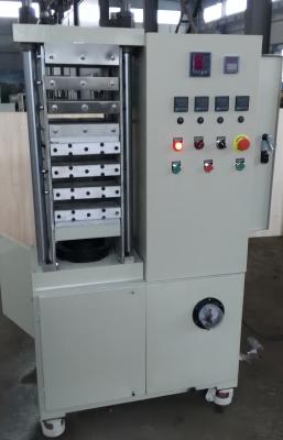 China YLL-16A4 PLC Control Plastic Card Laminating Machine A4 Smart Card Pressing Machine for sale