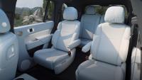 China Li Xiang L8 Air SUV Grey Metallic Paint Leather Seat 4 Wheel Electric Car Intelligent Driving for sale