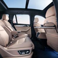 China Lynkco 09EM-P 6-Seat ULTRA Electric Car 4 Wheel EV with 600km Range for sale