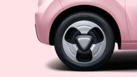 China Geely Panda Mini Electric Car 20kWh Battery 200km Range 4 Door 5 Seat Sedan for sale