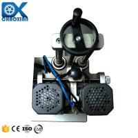 China Semi-Automatic Screw Capping Machine 220V 110V for 20-50mm Caps 50-300mm Bottles for sale