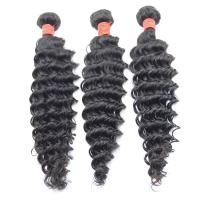 China Virgin Peruvian Hair Curly Weave , Deep Wave Bundles With Closure No Tangle for sale