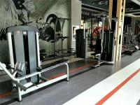 China Universal Gym Fitness Machine for Chest Back Shoulder Arms Pectoral Fly Pin Load Selection for sale