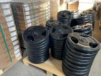 China Personal Trainers' Choice Cast Iron and Rubber Coated Weight Plates for Home Gym Floors for sale