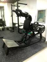 China Super Hack Squat Machine The Ultimate Solution for Medium Loader Strength Training for sale