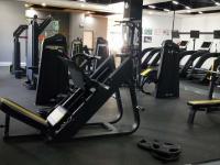 China Commercial 1620*2110*1350 Gym Equipment Leg Press Machine with Customization Options for sale