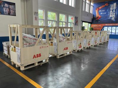 China Used KUKA KR210 6-Axis Robot 210 Kg Payload 2700 Mm Reach for sale