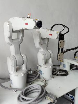China 380V Loading Robot Featuring Working Range 1611mm Designed to Enhance Loading Efficiency in Manufacturing and Distribution Centers for sale