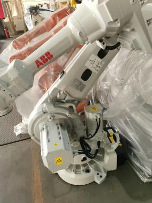 China Industrial Robot palletizing robot powered by C2 system designed for fast cycle times and operation in material handling for sale