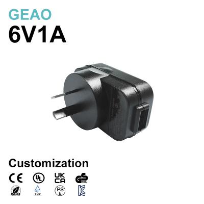China 6W 6V 1A Mobile Phone USB Charger OEM / ODM Home Wall Charger for sale
