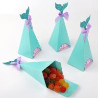 China Wedding Birthday Party Customized Gift Box Paper Candy Box With Mermaid Tail for sale