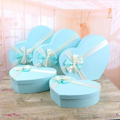 China Heart Shaped Customized Gift Box For Birthday Wedding Gift Packaging Paper Box for sale