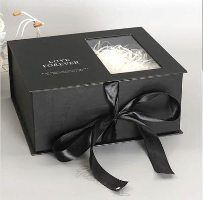 China Custom Color Flower Gift Box Packaging With Clear Window And Ribbon Eco Friendly for sale
