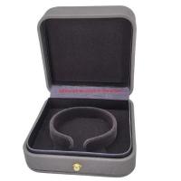 China Hot Stamping Surface Handling Elegant Grey Color Square Shaped Bracelet Bangle Gift Packaging Box Pink for sale