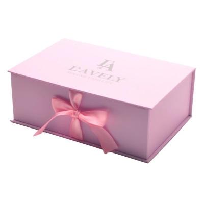 China Middle Foldable Magnetic Gift Box Packaging For Tea Coffee Wig Human Hair Extension for sale
