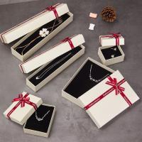 China Customized Cardboard Paper Packaging Gift Jewelry Box with Foam Insert and 100% Recycled Material Paper for sale
