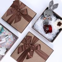 China Custom Logo Rigid Cardboard Luxury Cosmetic Jewelry Chocolate Paper Packaging Gift Box for sale