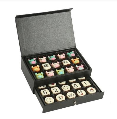 China Black Art Paper Customized Gift Box Magnetic Packaging Boxes For Food And Candy for sale