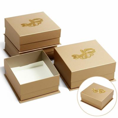 China Embossing Carton Gift Boxes and Free Sample for Your Customer Satisfaction for sale