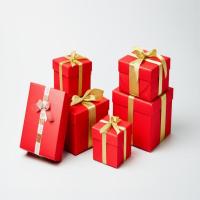 China Gift Boxes Packaging Perfect for Gifting in a Variety of Sizes and Styles for sale