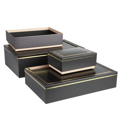 China Various Sizes Gift Boxes Packaging Featuring Paperboard Liner Type and Glossy Lamination Outside Finishing Ideal for Retail for sale