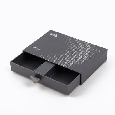 China Custom Closure Gift Boxes Packaging Cosmetic Packaging Suitable for Luxury Cosmetic Brands Seeking Distinctive Packaging for sale