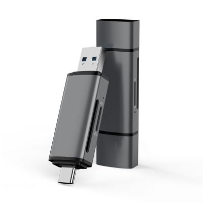 China ROHS REACH USB 3.2 Card Reader USB C And USB A Card Reader Oxidation Grey for sale