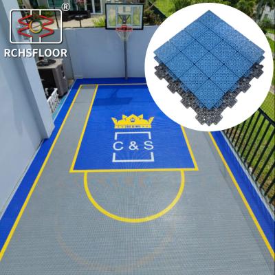 China Polished Interlocking Basketball Court Tiles 30.48cm PP Sports Flooring for sale
