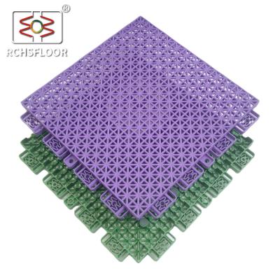 China 25x25x1.27cm Interlocking PP Basketball Court Tiles with 30% Shock Absorption and 5-Year Warranty for sale