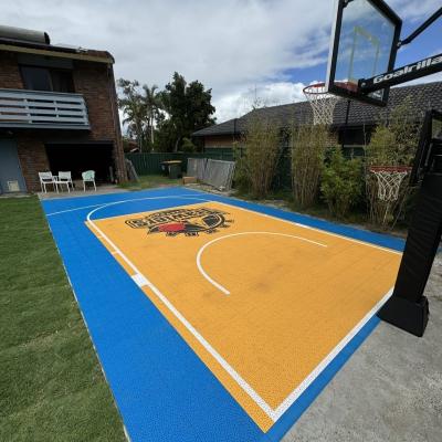 China Interlocking PP Sports Court Floor Tiles 250x250x16mm for Volleyball Pickleball Basketball Outdoor for sale