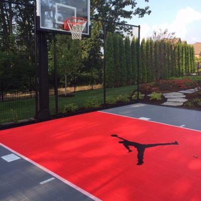 China Interlocking PP Sports Tiles 304.8x304.8x16.1mm for Basketball Court Multi-Sport Use for sale