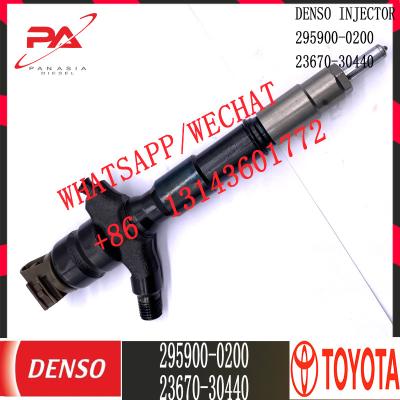 China DENSO Diesel Common Rail Injector 295900-0200 for Toyota 23670-30440 12 Month Warranty for sale