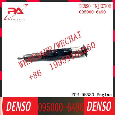 China Denso Common Rail Fuel Injector 095000-6490 RE529118 for Diesel Engines for sale