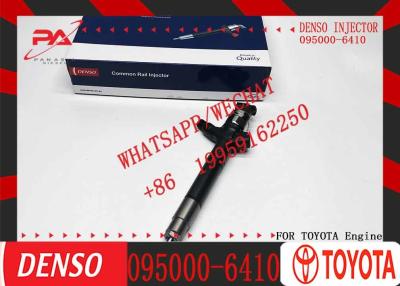 China 095000-6410 Common Rail Injector 8976024852 8976024853 for Toyota Denso 23670-0R030 for sale